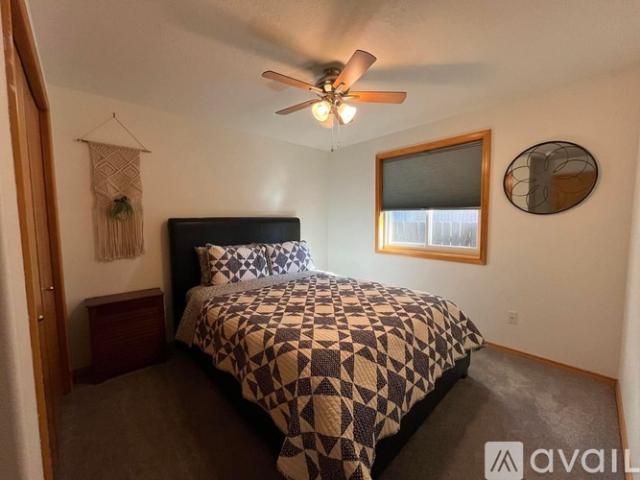 3 BR, 2 BA Apartment 61222 Bighorn Court, Bend, OR 97702