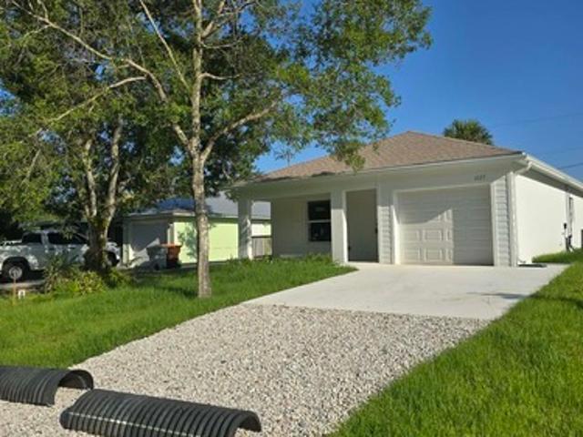 3 BR, 2 BA Apartment 6125 7th Pl, Vero Beach, FL 32968