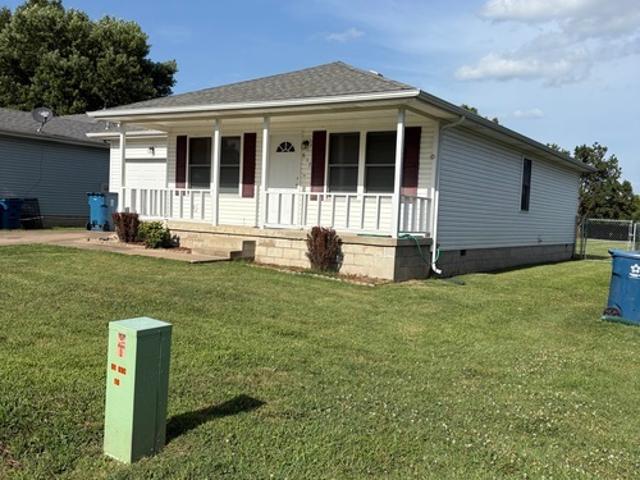 3 BR, 2 BA Apartment 617 Valley View, Carl Junction, MO 64834