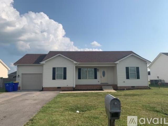 3 BR, 2 BA Apartment 617 Mimosa Dr, Franklin, KY 42134