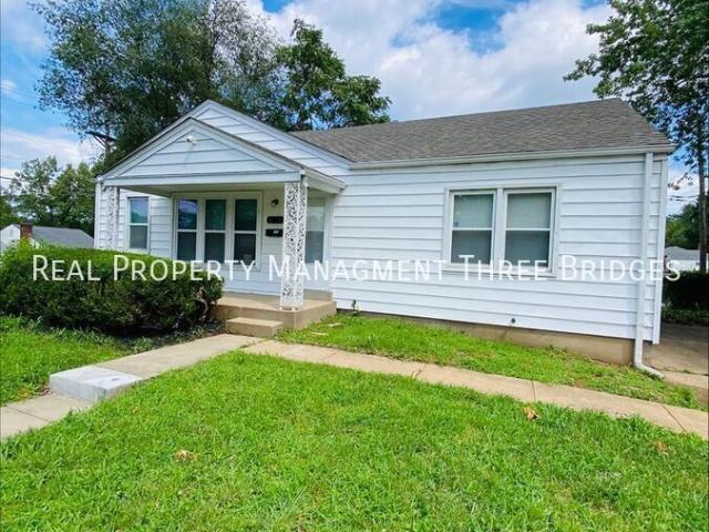 3 BR, 2 BA Apartment 6156 Wulff Drive, Berkeley, MO 63134