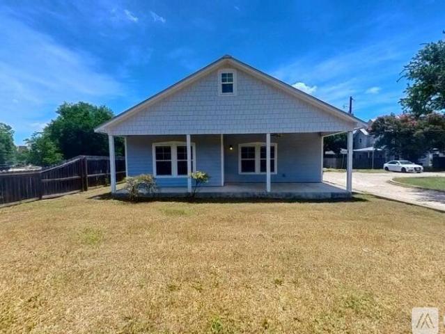 3 BR, 2 BA Apartment 615 Mlk 1, San Marcos, TX 78666