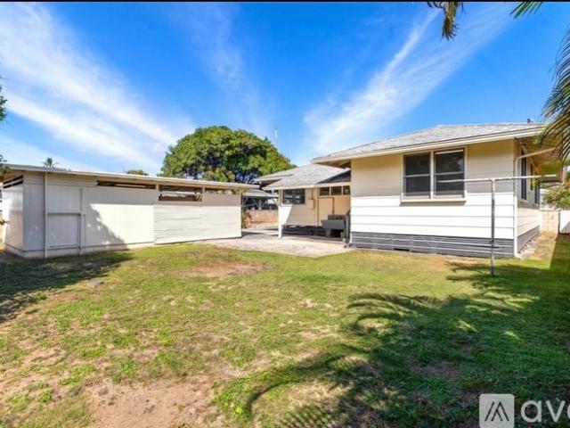 3 BR, 2 BA Apartment 619 Oneawa Street, Kailua, HI 96734