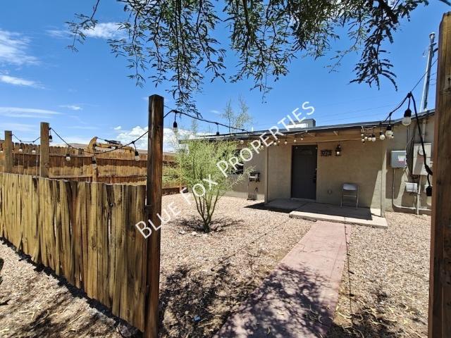 3 BR, 2 BA Apartment 619 S Highland Avenue, Tucson, AZ 85719