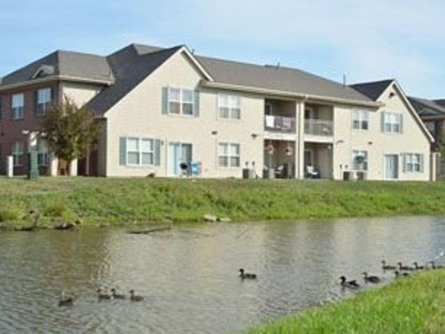 3 BR, 2 BA Apartment 6200 Clark Lane, Johnston, IA 50131