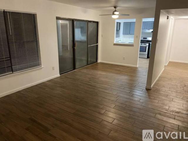 3 BR, 2 BA Apartment 6208 Mountain Shadows Drive A, Austin, TX 78735