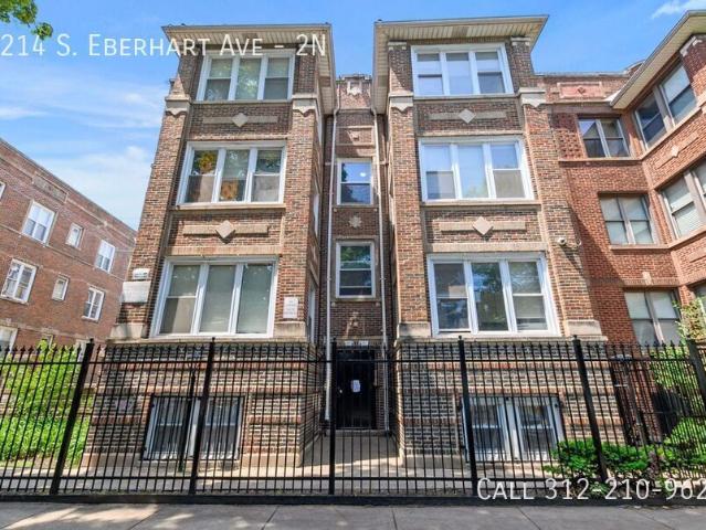 3 BR, 2 BA Apartment 6214 S. Eberhart Ave, Chicago, IL 60637