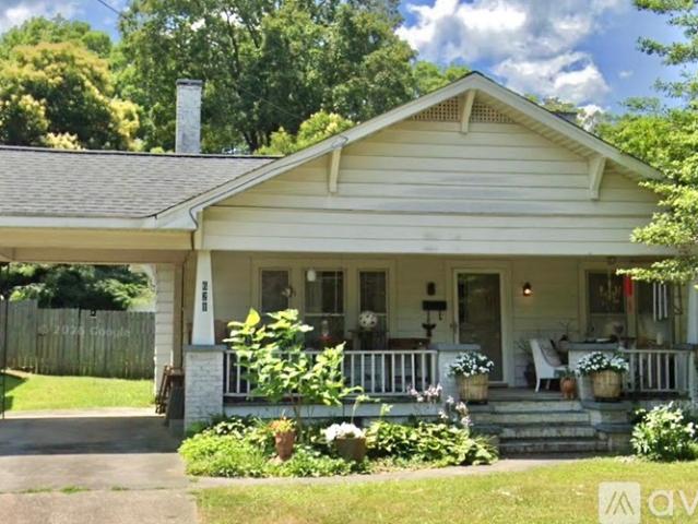 3 BR, 2 BA Apartment 621 Holly Street, Asheboro, NC 27203