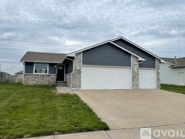 3 BR, 2 BA Apartment 627 Union Park Cir, Colwich, KS 67030