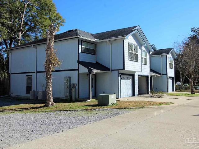 3 BR, 2 BA Apartment 6252 Hamilton Bridge Rd, Milton, FL 32570