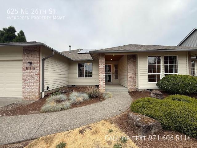 3 BR, 2 BA Apartment 625 NE 26th St, Gresham, OR 97030
