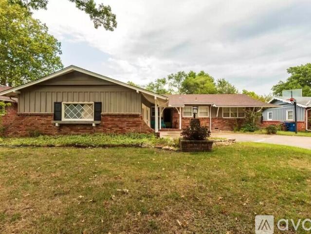 3 BR, 2 BA Apartment 6302 East 11 Th Street North, Wichita, KS 67208