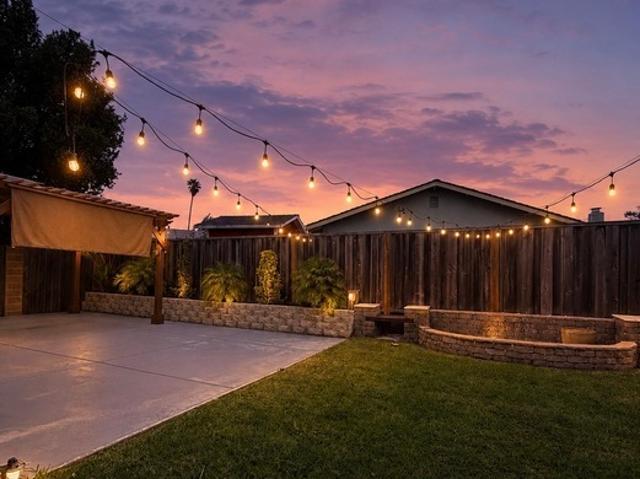 3 BR, 2 BA Apartment 6336 Central Avenue, Newark, CA 94560