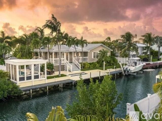 3 BR, 2 BA Apartment 6 Calle Dos, Key West, FL 33040