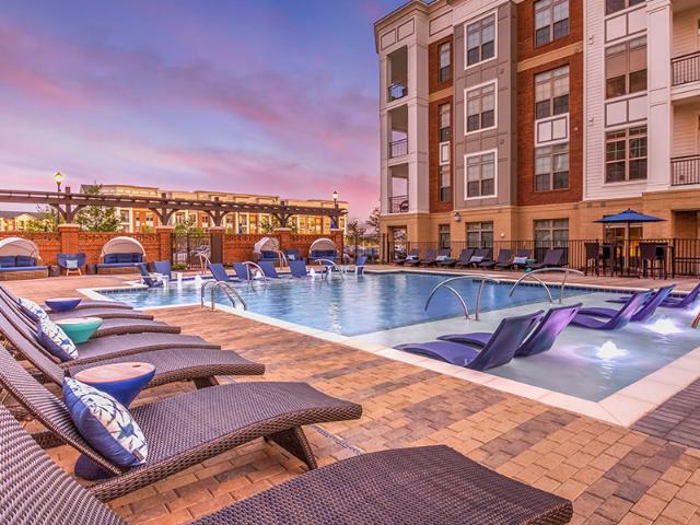 3 BR, 2 BA Apartment 7420 N Rea Park Ln Unit 7201, Charlotte, NC 28277