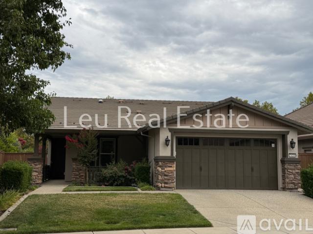 3 BR, 2 BA Apartment 7424 Foxburgh Ct, Elk Grove, CA 95757