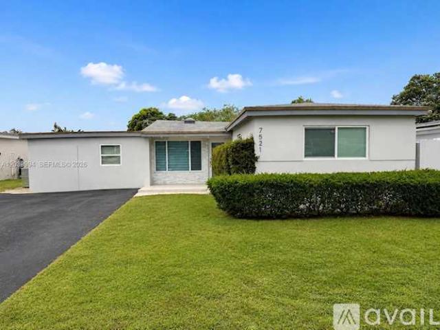 3 BR, 2 BA Apartment 7521 Shalimar Street, Miramar, FL 33023