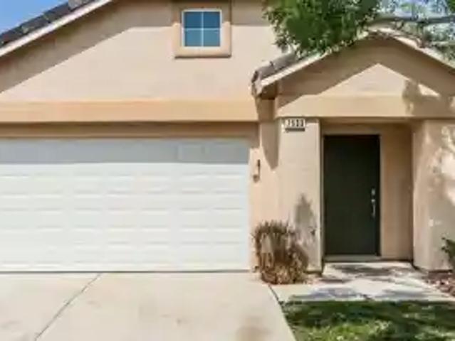 3 BR, 2 BA Apartment 7533 Tumbling St, Las Vegas, NV 89131