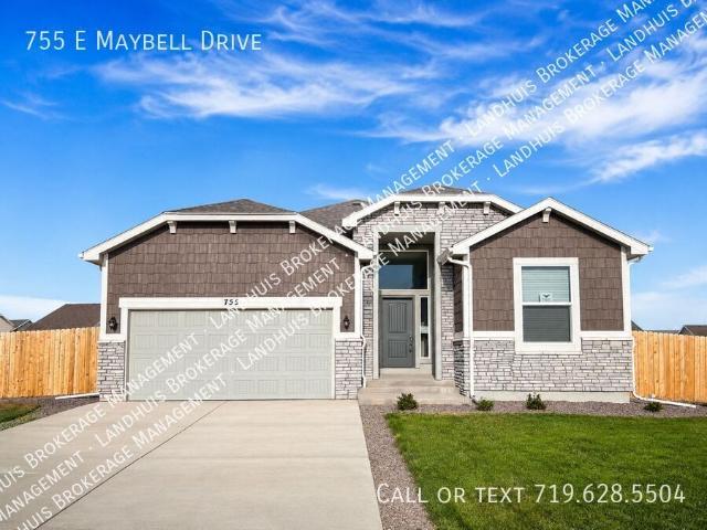3 BR, 2 BA Apartment 755 E Maybell Drive, Pueblo West, CO 81007