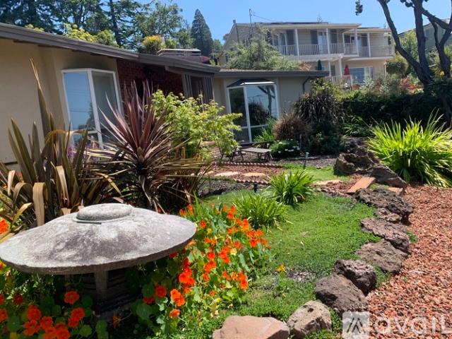 3 BR, 2 BA Apartment 75 Parnassus Road, Berkeley, CA 94708