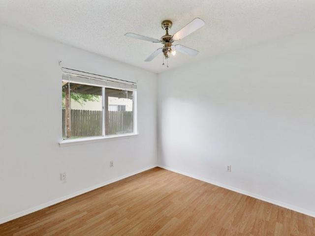 3 BR, 2 BA Apartment 7601 Woodstone Cove, Austin, TX 78749