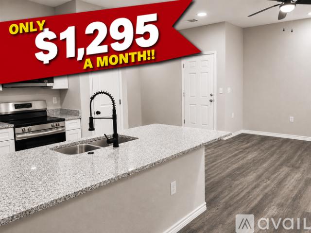 3 BR, 2 BA Apartment 7602 Windsor Oaks, Unit 2, San Antonio, TX 78239
