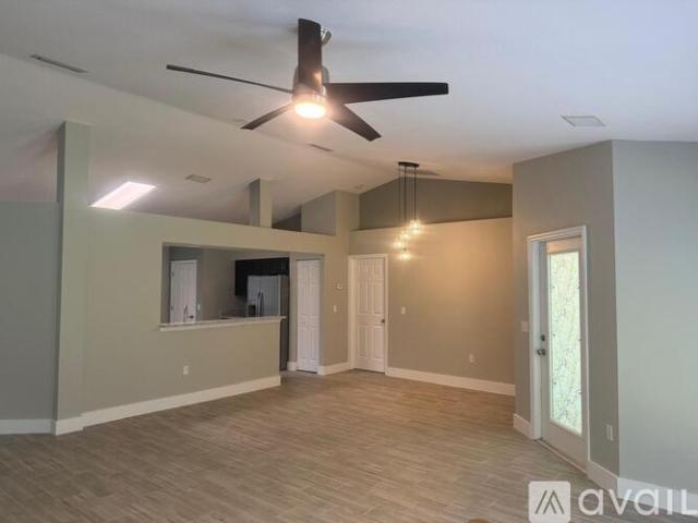 3 BR, 2 BA Apartment 7614 Southwest 49th Place, Gainesville, FL 32608