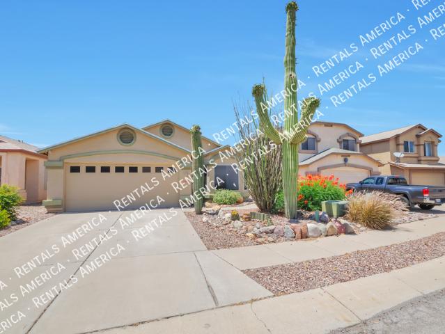 3 BR, 2 BA Apartment 7620 S Trumpet Vine Ave, Tucson, AZ 85747