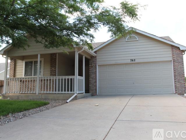 3 BR, 2 BA Apartment 762 Kaitlyn Cir, Unit None, Loveland, CO 80537