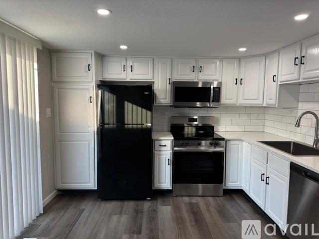 3 BR, 2 BA Apartment 780 San Bruno Place, Colorado Springs, CO 80906