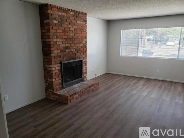 3 BR, 2 BA Apartment 7930 Cypress Avenue, Fontana, CA 92336