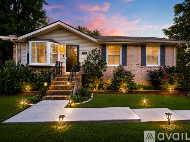 3 BR, 2 BA Apartment 7956 Stallion Drive, Nashville, TN 37221