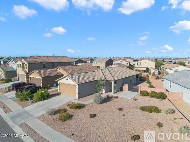 3 BR, 2 BA Apartment 7996 S Golden Bell Drive, Tucson, AZ 85747