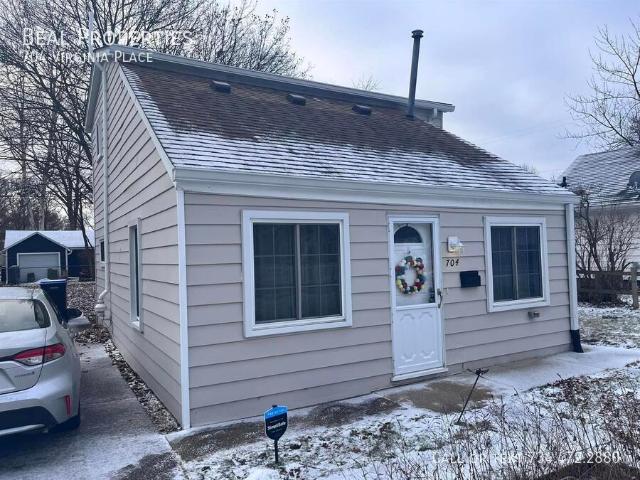 3 BR, 2 BA Apartment 704 Virginia Place, Ypsilanti, MI 48198
