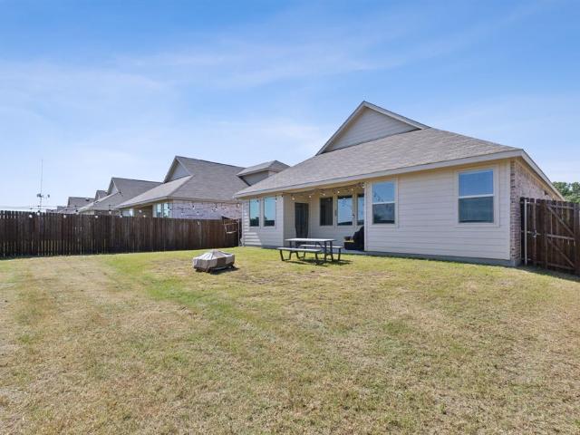3 BR, 2 BA Apartment 705 Alden Drive, Princeton, TX 75407
