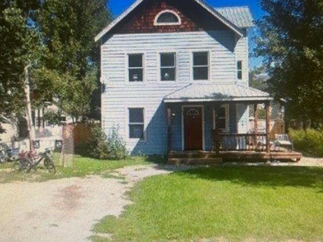 3 BR, 2 BA Apartment 709 Sopris Avenue, Crested Butte, CO 81224
