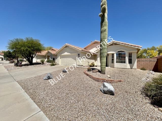 3 BR, 2 BA Apartment 710 W Calle Alta Loma, Tucson, AZ 85737