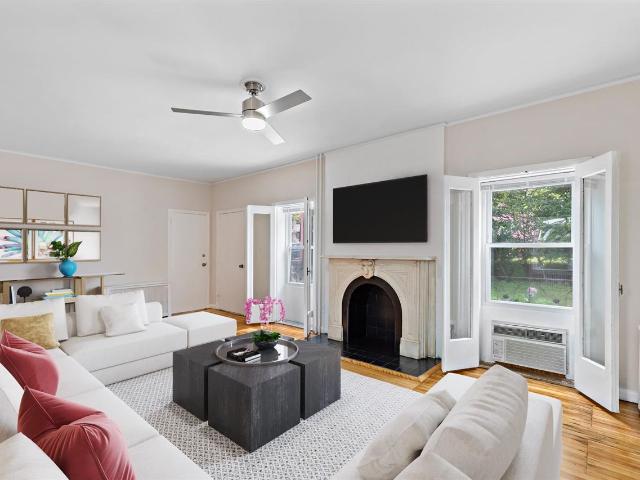 3 BR, 2 BA Apartment 710 Boulevard East, Weehawken, NJ 7086