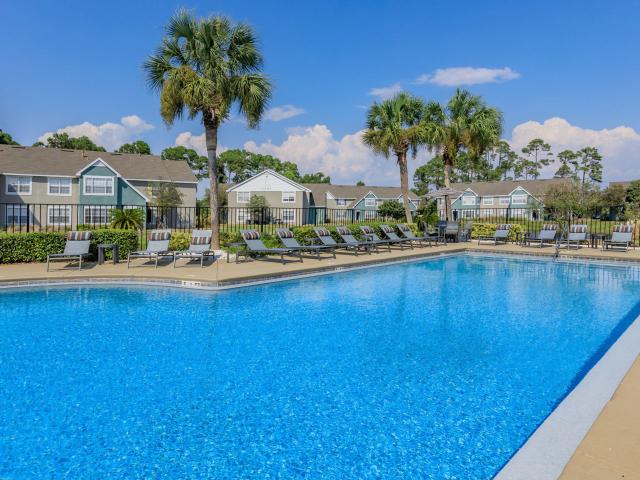 3 BR, 2 BA Apartment 7120 Patronis Drive Unit 1104, Panama City, FL 32408