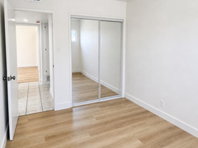 3 BR, 2 BA Apartment 716 Glenway Drive, Unit 1, Inglewood, CA 90302