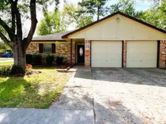 3 BR, 2 BA Apartment 7214 Foxbend Ln, Humble, TX 77338