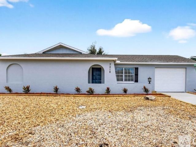 3 BR, 2 BA Apartment 7218 Isle Dr, Port Richey, FL 34668