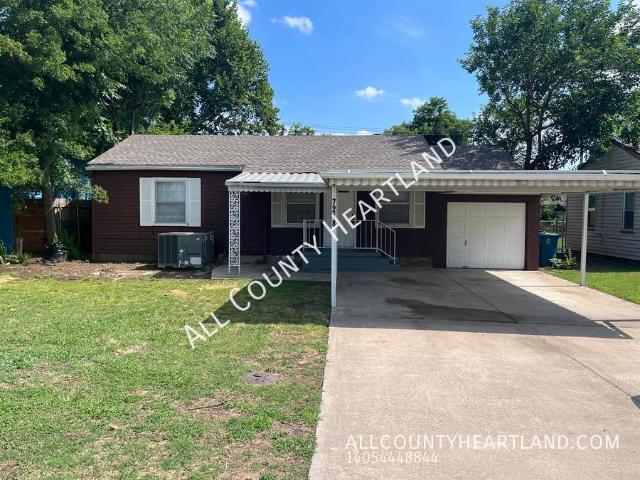 3 BR, 2 BA Apartment 7218 SE 15th St, Midwest City, OK 73110