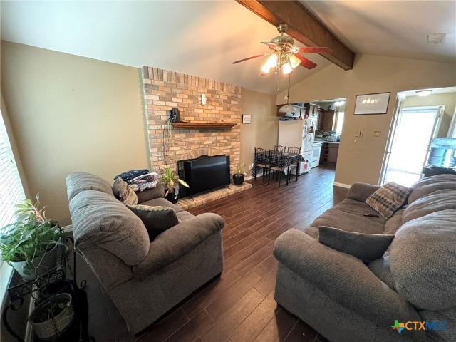 3 BR, 2 BA Apartment 722 Lisa Ln, Killeen, TX 76543