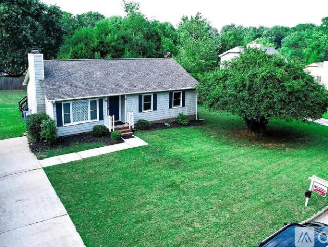 3 BR, 2 BA Apartment 725 East Cardinal Drive, Fuquay Varina, NC 27526