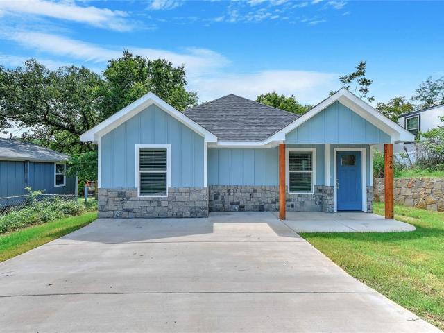 3 BR, 2 BA Apartment 726 East Chestnut St, Denison, TX 75021