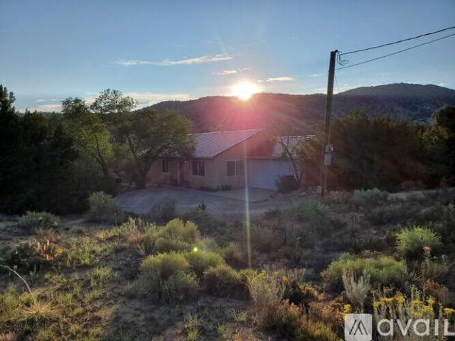 3 BR, 2 BA Apartment 72 Camino De Las Huertas, Placitas, NM 87043