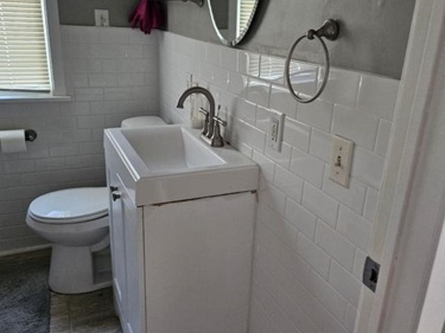 3 BR, 2 BA Apartment 7332 2nd Ave S, Richfield, MN 55423