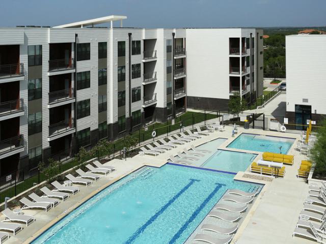 3 BR, 2 BA Apartment 7336 Bluff Springs Rd, Austin, TX 78744