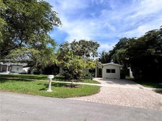 3 BR, 2 BA Apartment 7350 SW 96th St, Pinecrest, FL 33156